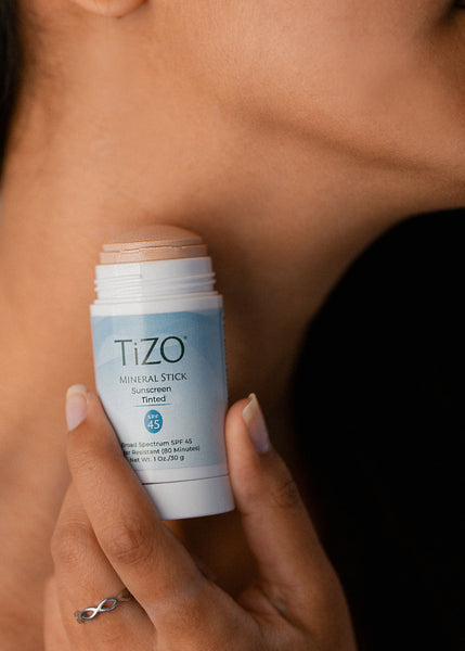 Mineral Stick Tinted – TIZO